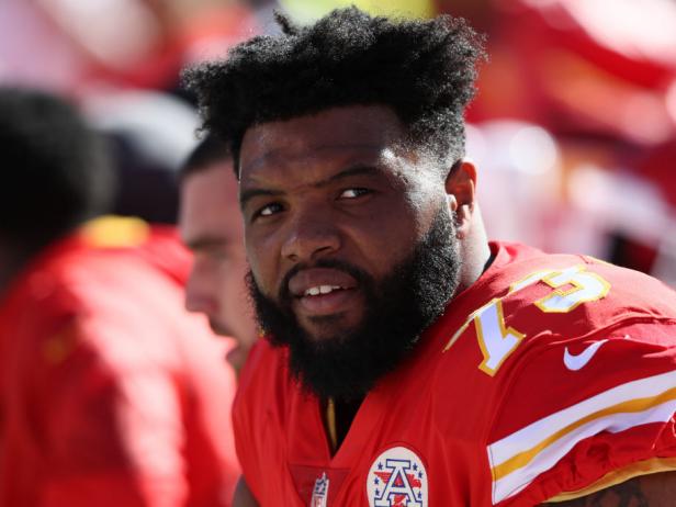 KC Chief Jeff Allen Thanks Homeless Rescuer With Championship Tix ...